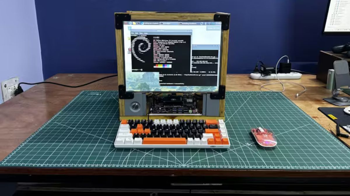 Raspberry Pi project spawns literal wooden gaming PC that can run DOOM ...